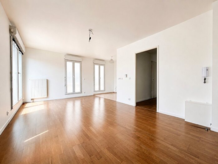 Appartement 3 pièces à vendre - Juvisy-sur-Orge, Centre-ville, Entrevoies, Seine