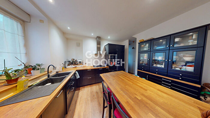 Maison 12 pièces à vendre à Avranches