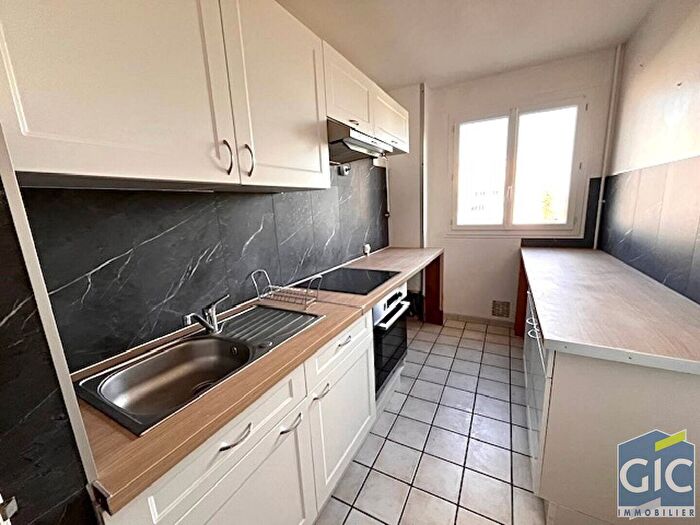 Appartement à louer - Belles Portes-Savary, Hérouville-Saint-Clair - 3 pièces - 2 chambres