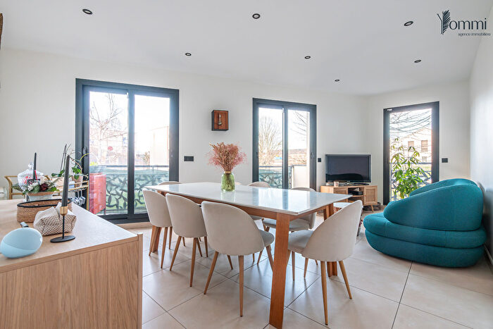 Appartement à vendre - Bry-sur-Marne, Centre-ville, Gare - 3 pièces - 2 chambres