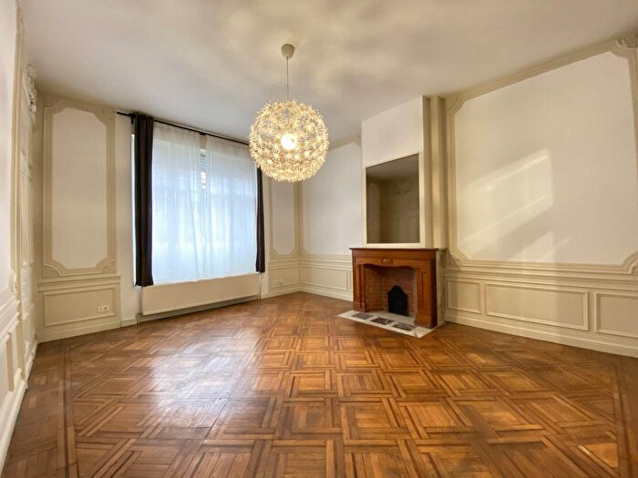 Appartement à louer - Valenciennes - 3 pièces - 2 chambres