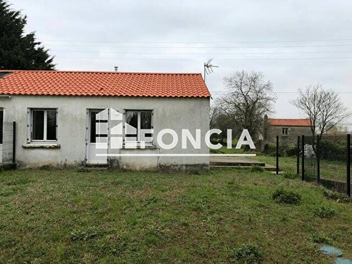 Maison à louer - Froidfond - 2 pièces - 1 chambre