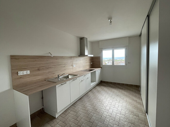 Appartement 3 pièces à louer à Luc-la-Primaube