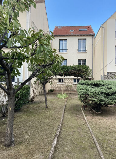Nanterre, Vieux Pont - Maison 5 pièces à vendre