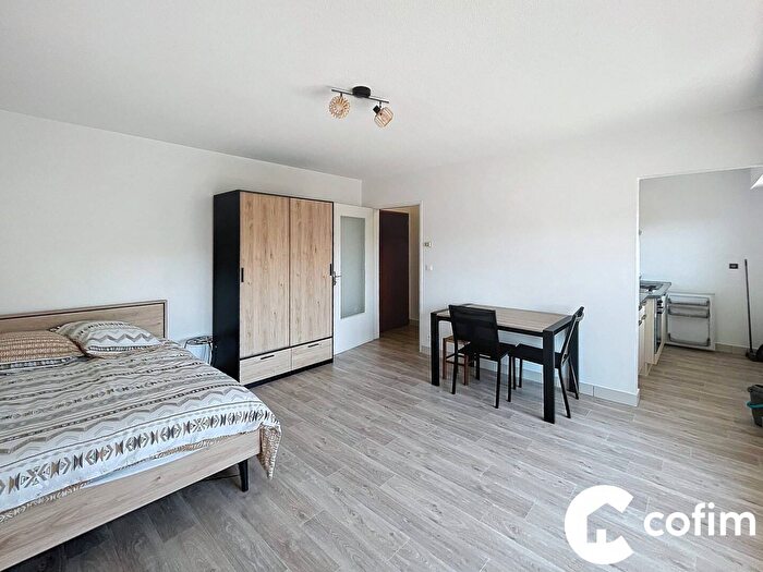 Le Hameau, Pau - Appartement 1 pièce à louer