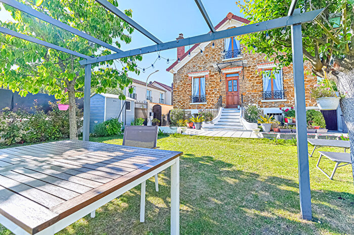 Maison 4 pièces à Le Perreux-sur-Marne, Joncs Marins, à vendre