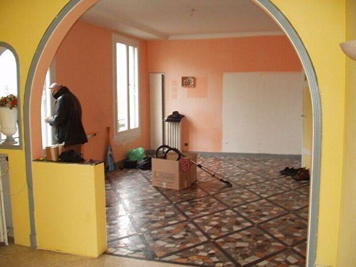 Appartement à louer - Marseille ème arrondissement - 3 pièces - 2 chambres