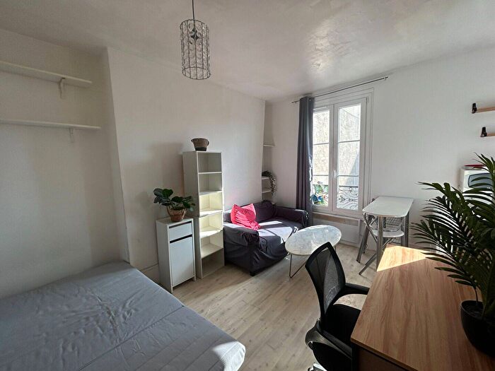 Appartement 1 pièce à louer - Faubourg du Temple-Hôpital Saint Louis, Paris 10ème arrondissement