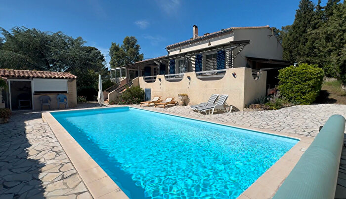 Maison à vendre - Ventenac-Cabardès - 5 pièces - 3 chambres