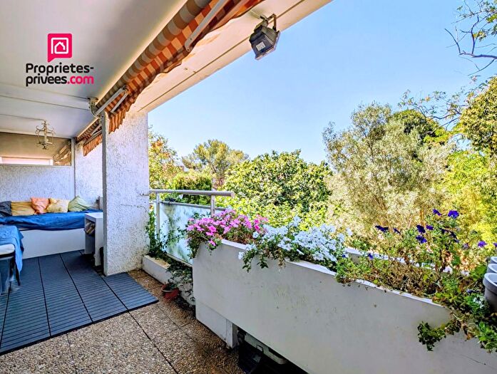 Appartement à vendre - Marseille e , Mazargues - 4 pièces - 3 chambres