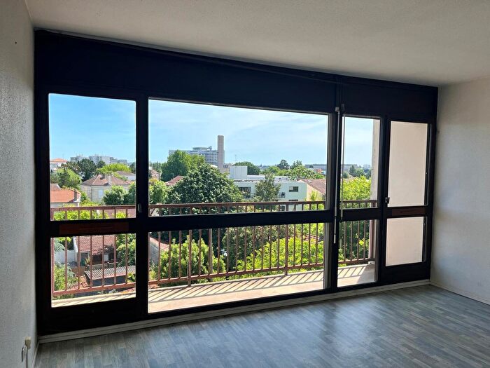 Mérignac, Saint-Augustin : Appartement 1 pièce à vendre