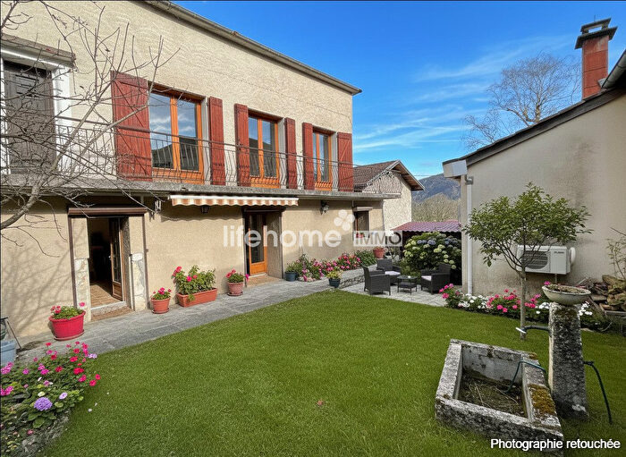 Maison à vendre - Saint-Paul-de-Varces - 9 pièces - 5 chambres