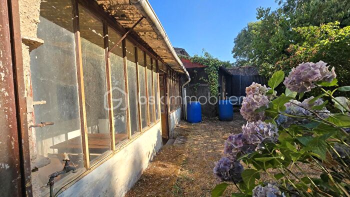 Maison 5 pièces à vendre à Sanxay