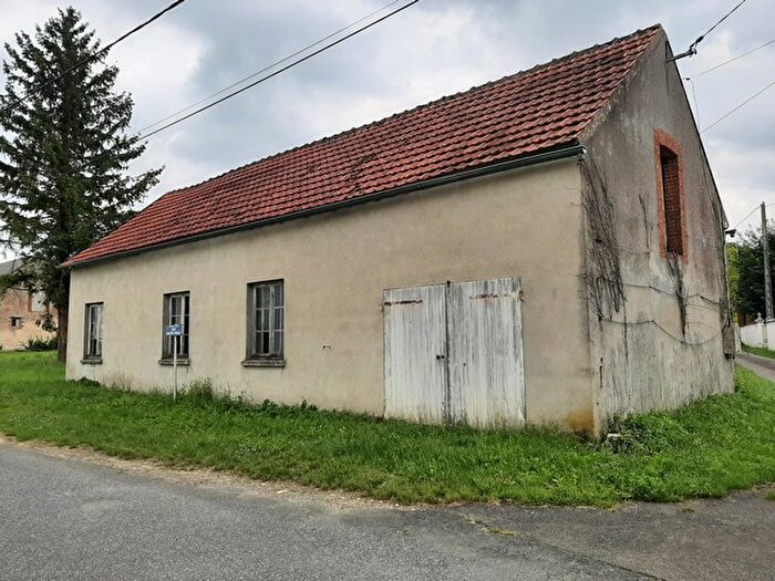 Ladon : Maison 1 pièce à louer