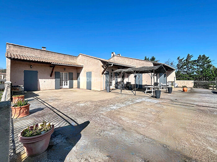 Châteauneuf-du-Pape : Maison 5 pièces à vendre