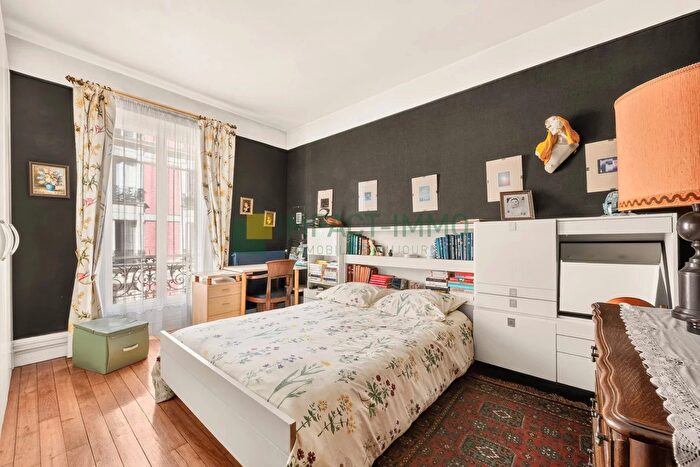 Appartement 3 pièces à vendre à Clichy, Centre-ville