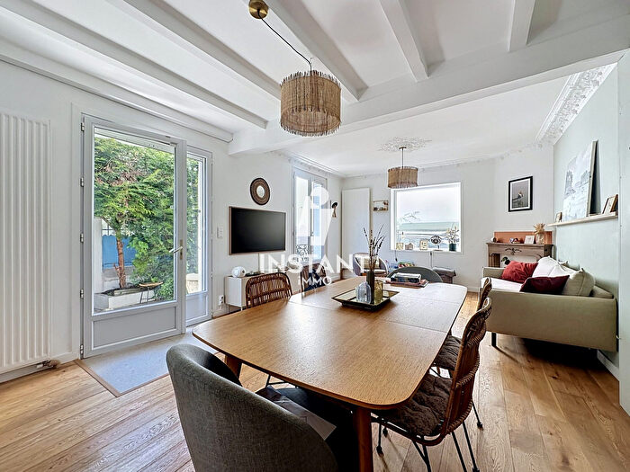 Maisons-Alfort, Centre-ville : Maison 5 pièces à vendre