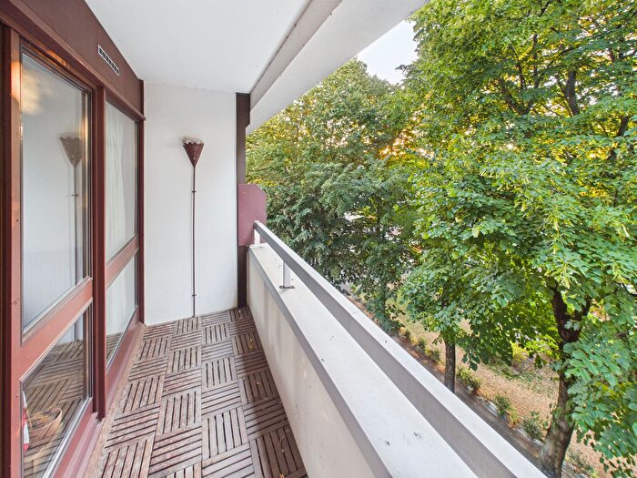 Reims, Barbâtre : Appartement 6 pièces à vendre