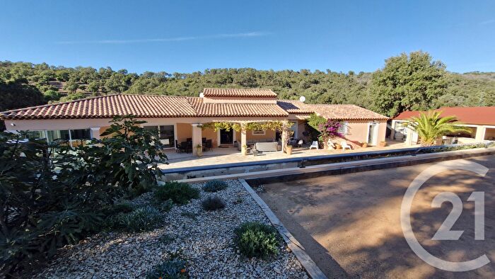 Maison à vendre - Bormes-les-Mimosas, Haut-Para, Pas de Courtin, Manjastre - 5 pièces - 4 chambres