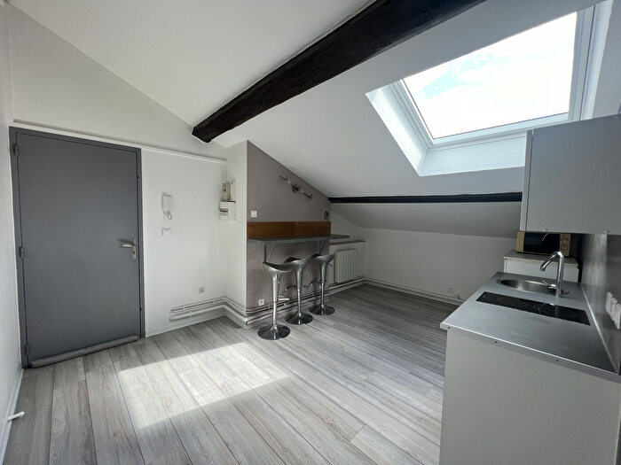 Appartement 2 pièces à louer - Nancy, Ville vieille, Léopold