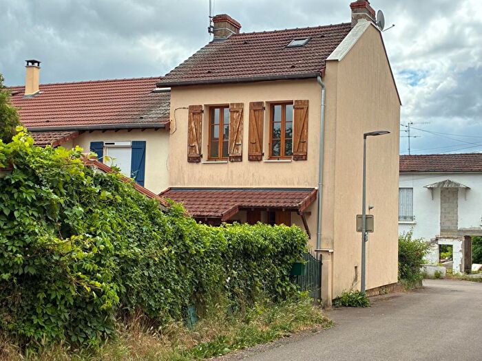 Châtenoy-le-Royal : Maison 4 pièces à vendre