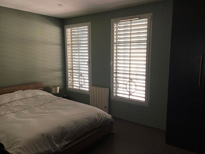 Appartement à louer - Centre Nord, Oullins - 3 pièces - 2 chambres