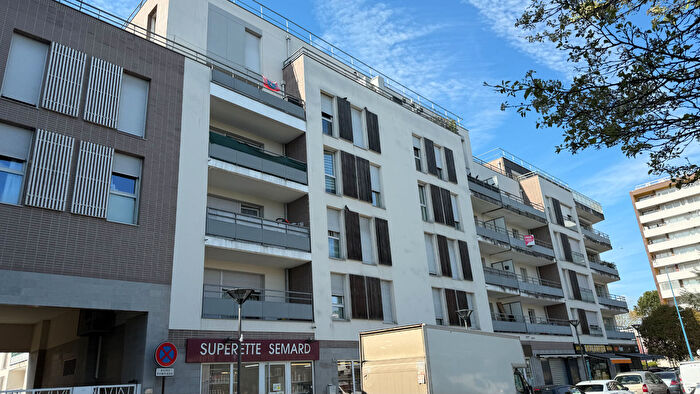Appartement à vendre - Villiers-le-Bel, Derrière les Murs, Cerisaie - 3 pièces - 2 chambres