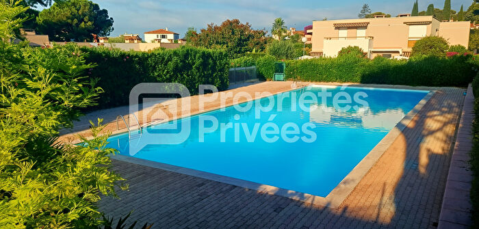 Cagnes-sur-Mer, Le Val Fleuri : Appartement 1 pièce à vendre