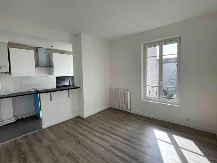 Appartement à louer - Saint-Maur-des-Fossés - 3 pièces - 2 chambres