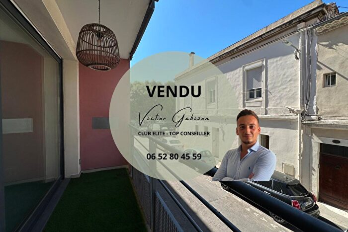 Appartement à vendre - Nîmes, Carmes - 3 pièces - 2 chambres