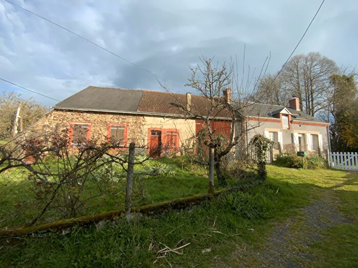 Maison à vendre - La Cellette - 5 pièces - 3 chambres