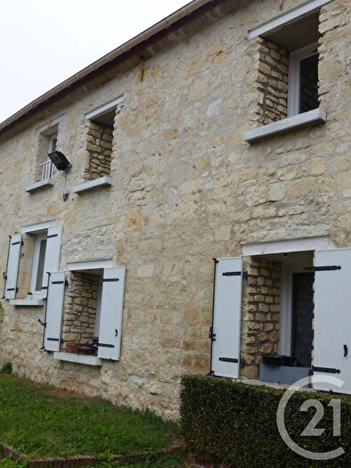 Monchy-Humières : Appartement 3 pièces à louer