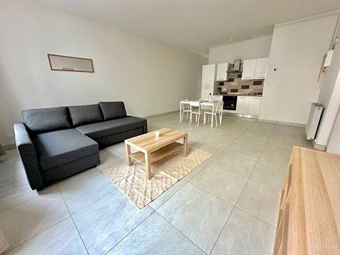 Appartement à louer - Gratte Ciel, Villeurbanne - 2 pièces - 1 chambre