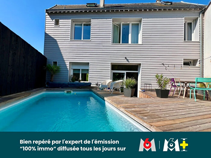 Reims, Centre-ville : Maison 7 pièces à vendre