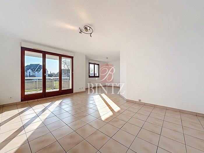 Appartement à louer - Strasbourg, Robertsau - 4 pièces - 3 chambres