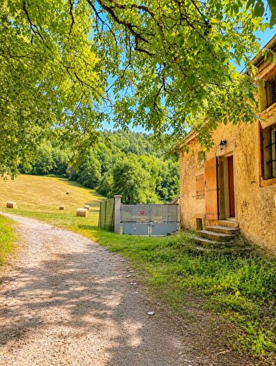 Maison 6 pièces à Espérausses, à vendre