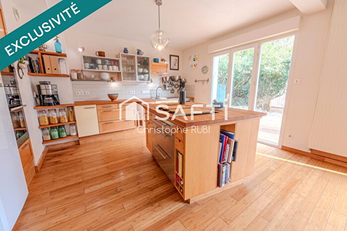 Maison à vendre - Saint-Égrève, La Monta - 5 pièces - 4 chambres