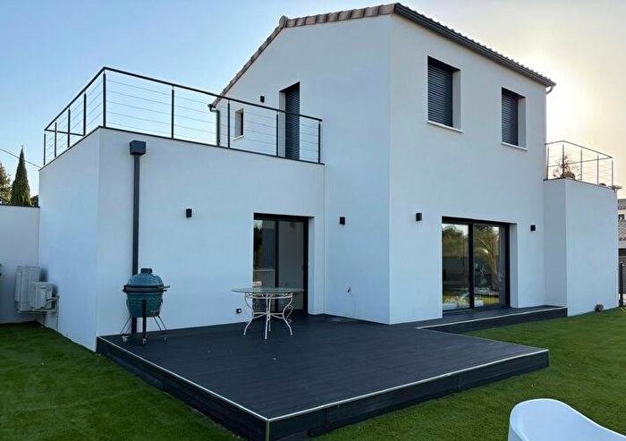 Maison à vendre - Carpentras, Serres, Peyrière - 5 pièces - 3 chambres