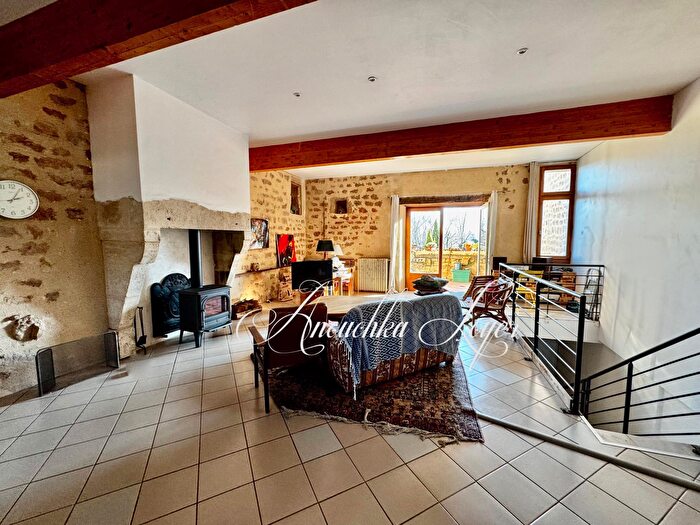 Maison à vendre - Saint-Macaire - 7 pièces - 4 chambres