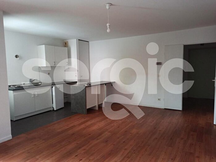 Lille, Wazemmes : Appartement 1 pièce à louer