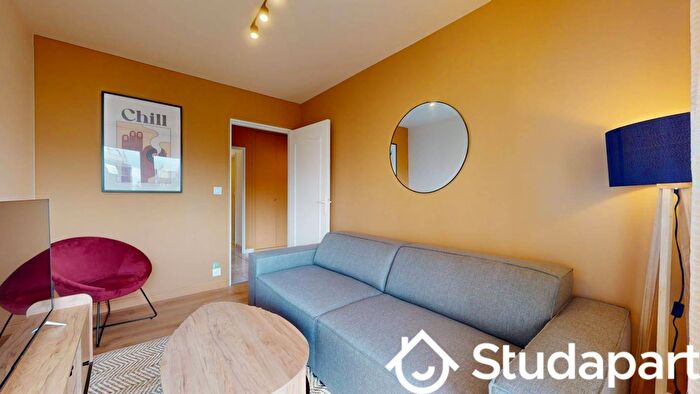 Appartement à louer - Abbaye, Créteil - 1 pièce - 3 chambres