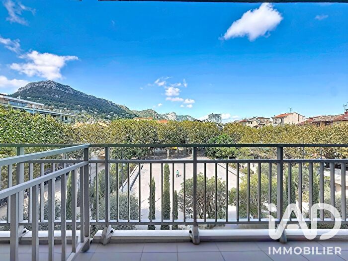 Vence, Centre-ville : Appartement 1 pièce à vendre