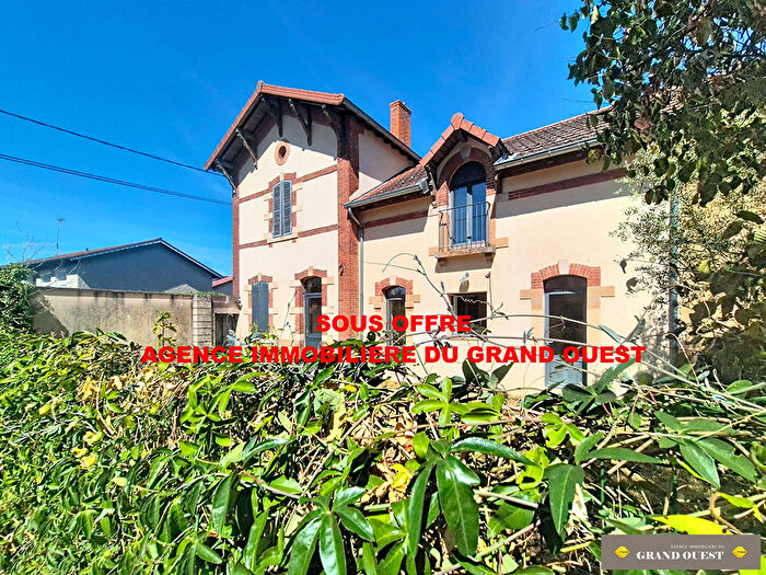 Maison 6 pièces à Lentilly, à vendre