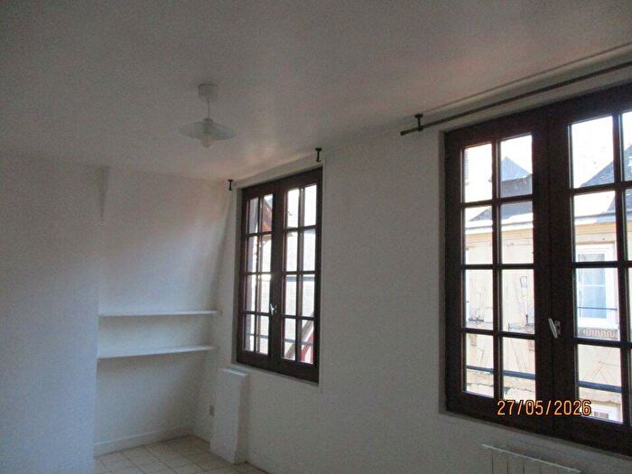 Vieux Marché-Cathédrale, Rouen : Appartement 1 pièce à louer