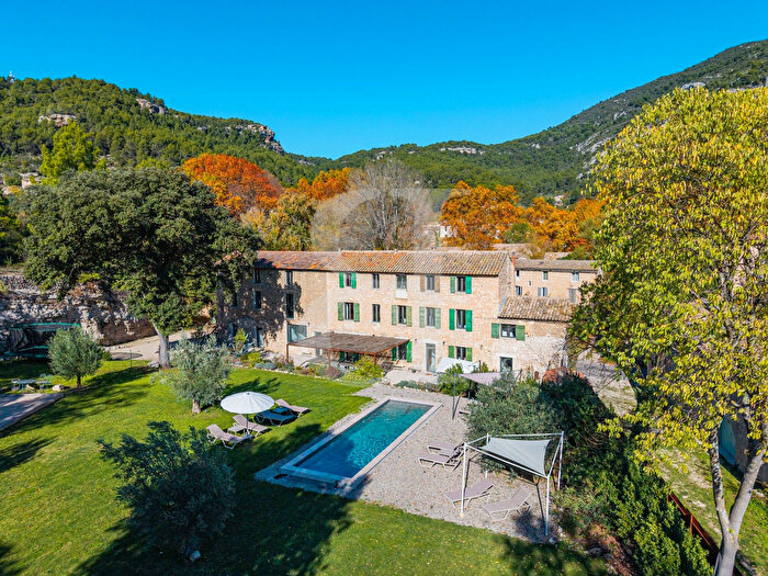 Maison à vendre - LIsle-sur-la-Sorgue, Velorgues, Saint-Gervais, Petit Palais - 7 pièces - 6 chambres