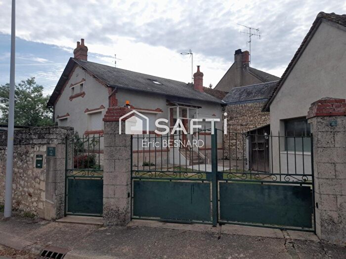Parçay-sur-Vienne : Maison 4 pièces à vendre