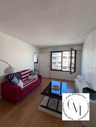 Appartement 1 pièce à Courbevoie, à louer