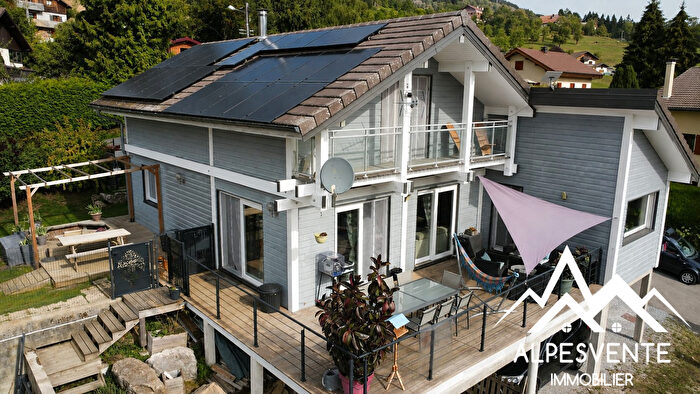 Habère-Poche - Maison 9 pièces à vendre