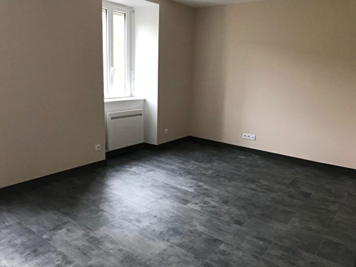 Appartement 3 pièces à louer - Dunières