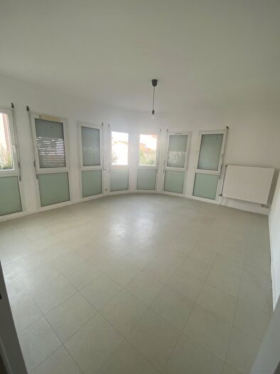 Appartement à louer - Saint-Étienne - 2 pièces - 1 chambre